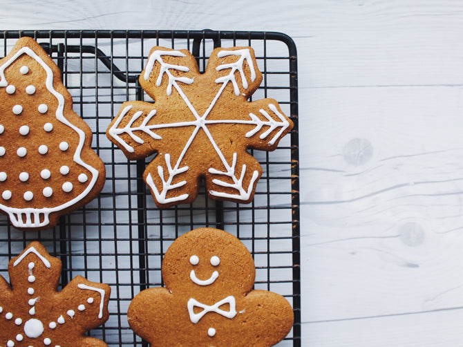 Vegan Gingerbread Protein Cookies